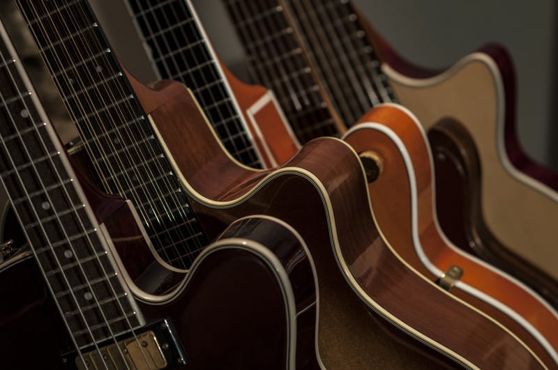 Acoustic Guitar Buyers Guide | Ultimate Guitars Buyers Guide